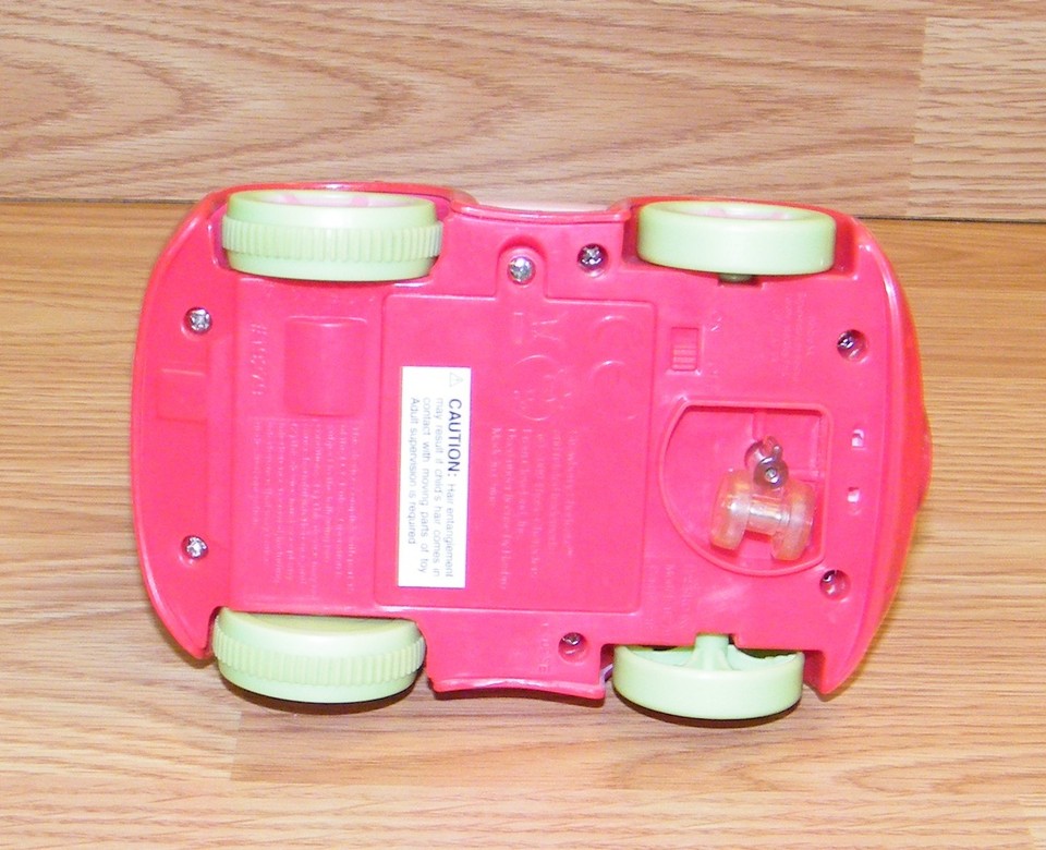 Genuine Hasbro Strawberry Shortcake 2009 (19279) Remote Control & Car ...