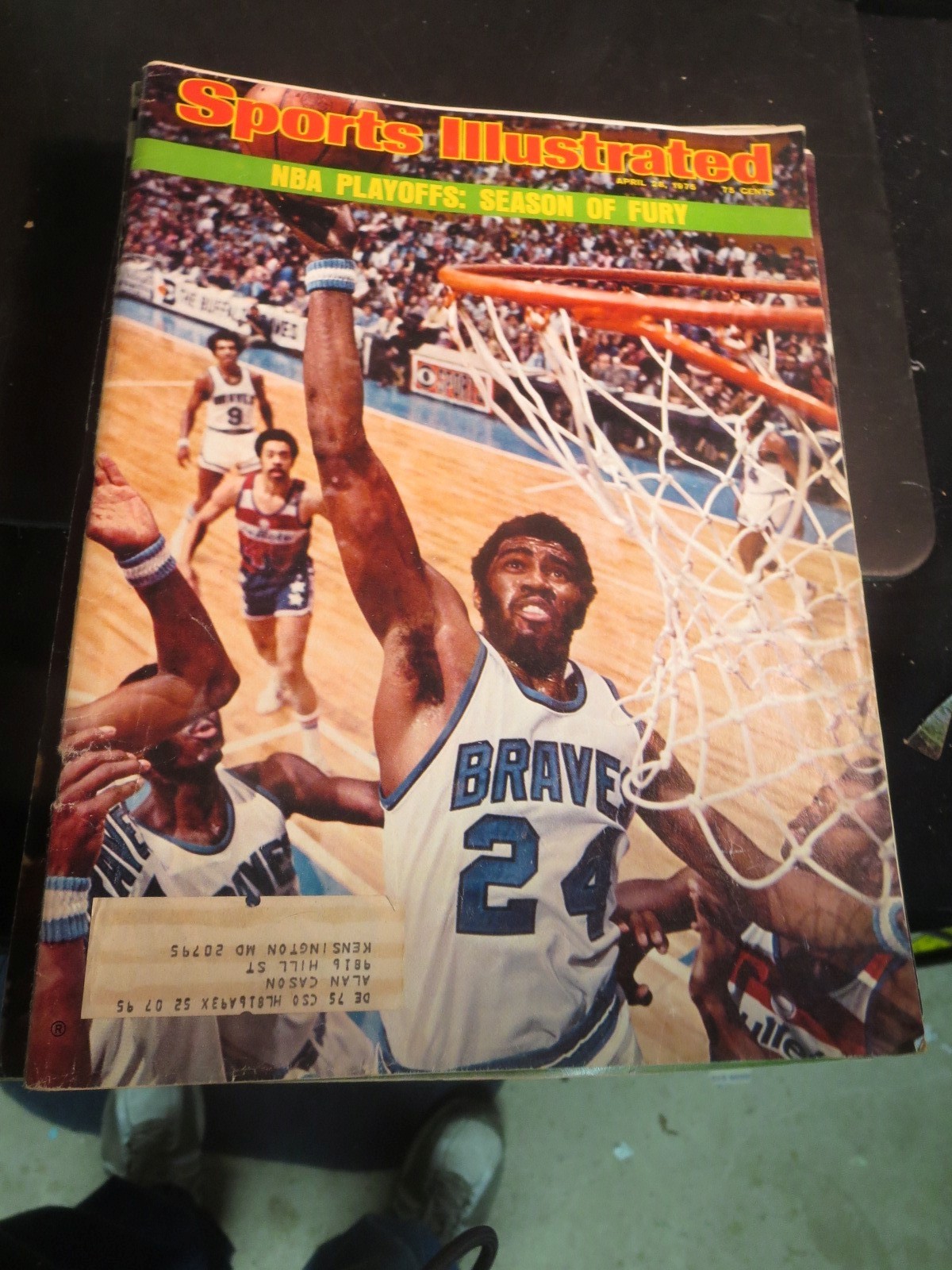 Sports Illustrated April 28, 1975 Garfield Gar Heard Buffalo Braves NBA ...