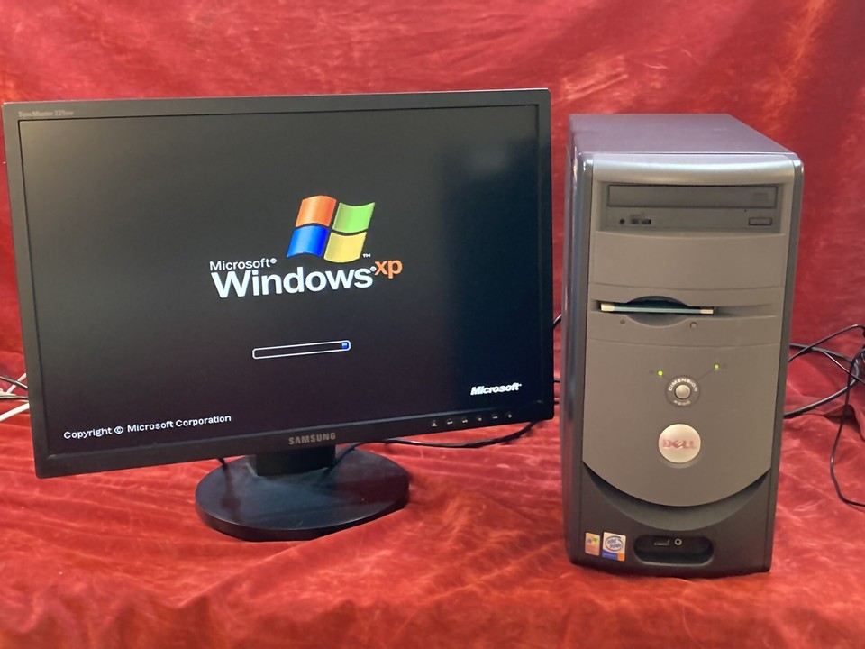 VINTAGE Dell Desktop PC Pentium 4 Windows 98se XP Dual Boot Retro ...