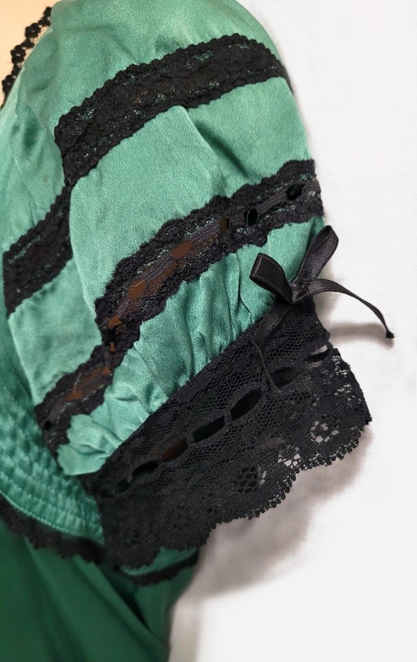 Little Joe by Gail Elliott Bottle Green Silk Dress Black Lace Trims ...