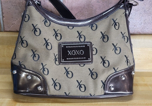 XOXO Women's Medium XO Monogram Pattern Print Canvas Single Strap ...
