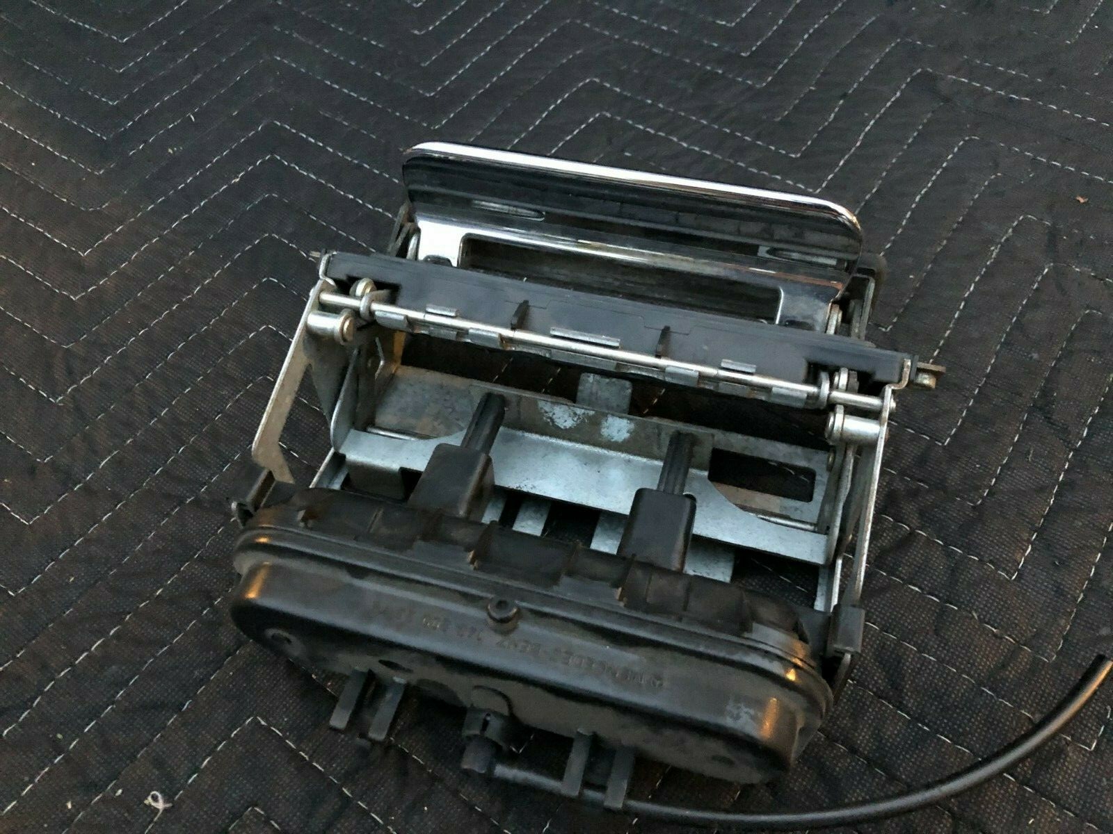 MERCEDES OEM W140 S320 S500 REAR TRUNK HANDLE LATCH ACTUATOR 1407500393 ...