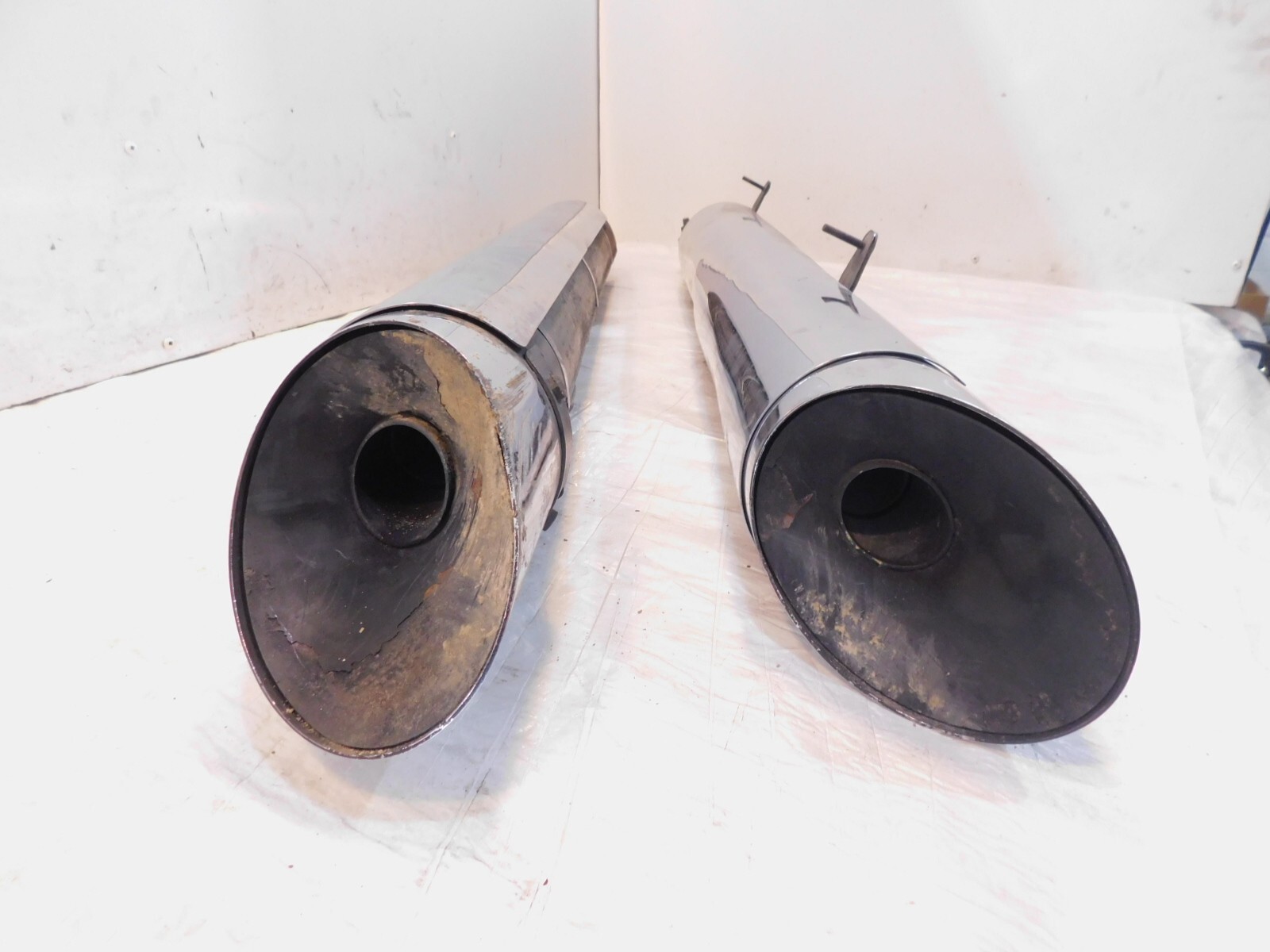08-10 Victory Vision Rear Left/Right Crossover Exhaust Mufflers ...