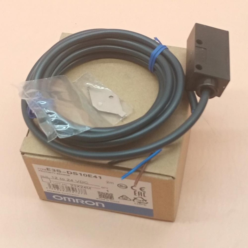 New Omron E3S-DS10E41 High Photoelectric Switch Proximity Sensor Cable 2M#XR / | eBay