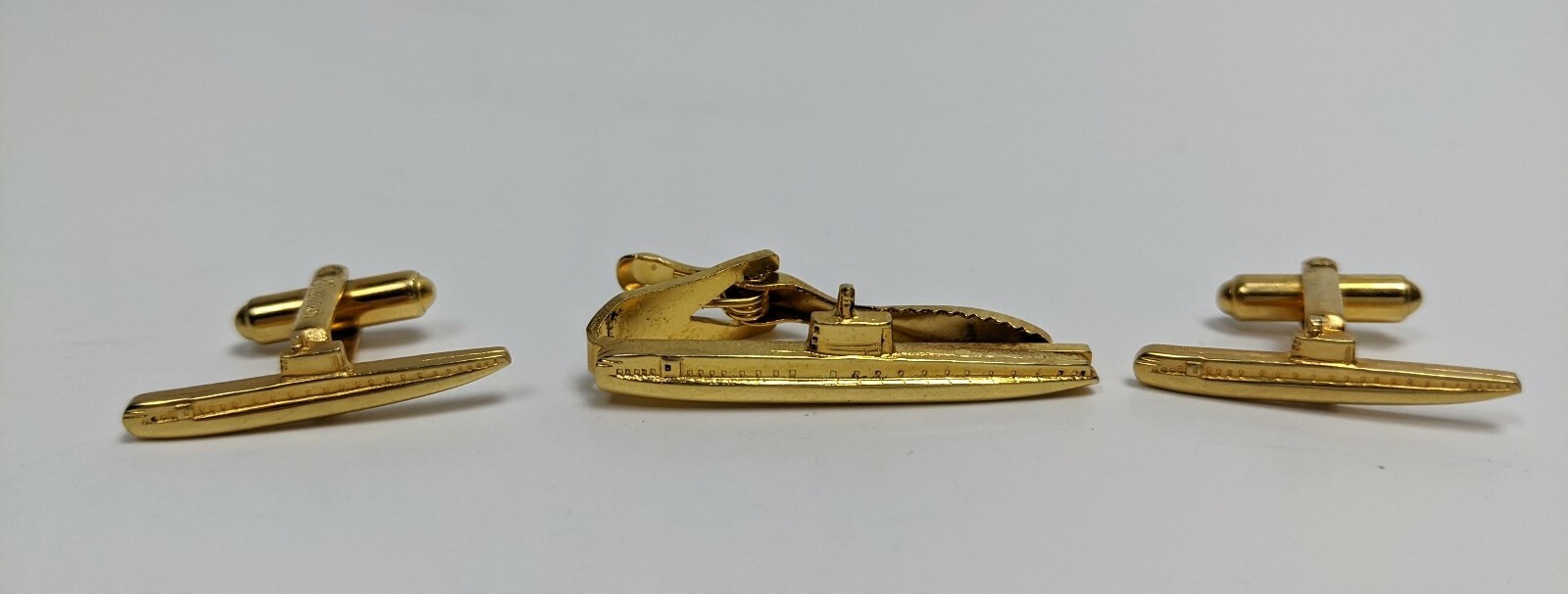 X Nice Gold Color 3 Piece Tie Clip & Pair of Cuff Links Submarine USMC ...