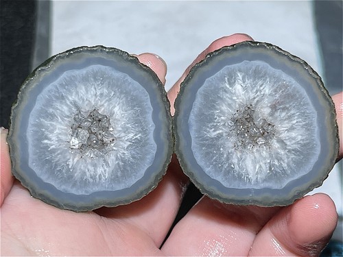1Pair China Agate Hebei xuanhua natural Crystal Geodes collectible 52g ...