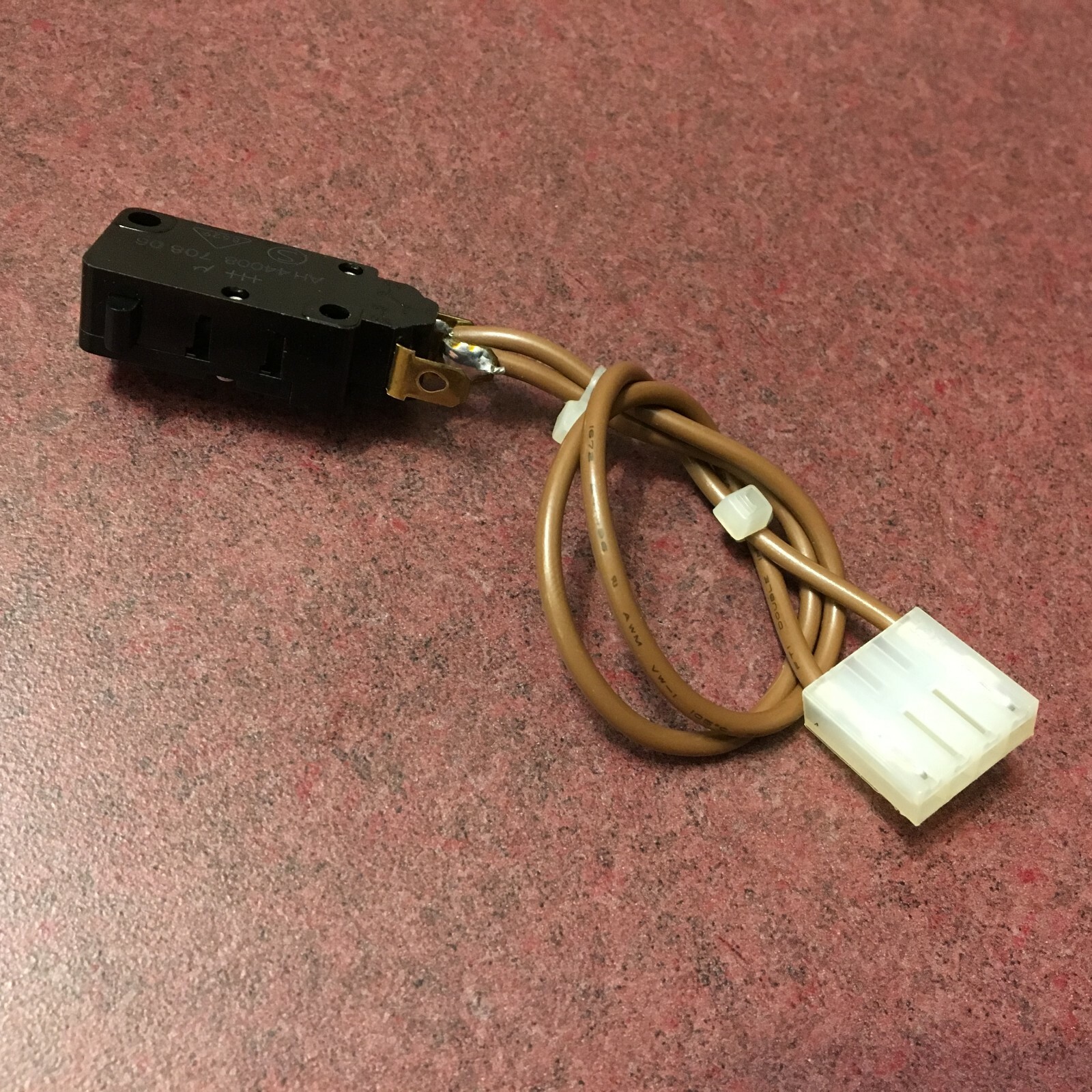 Gemini XL-100 Turntable Parts - Microswitch w/ Plug-in Connector | eBay