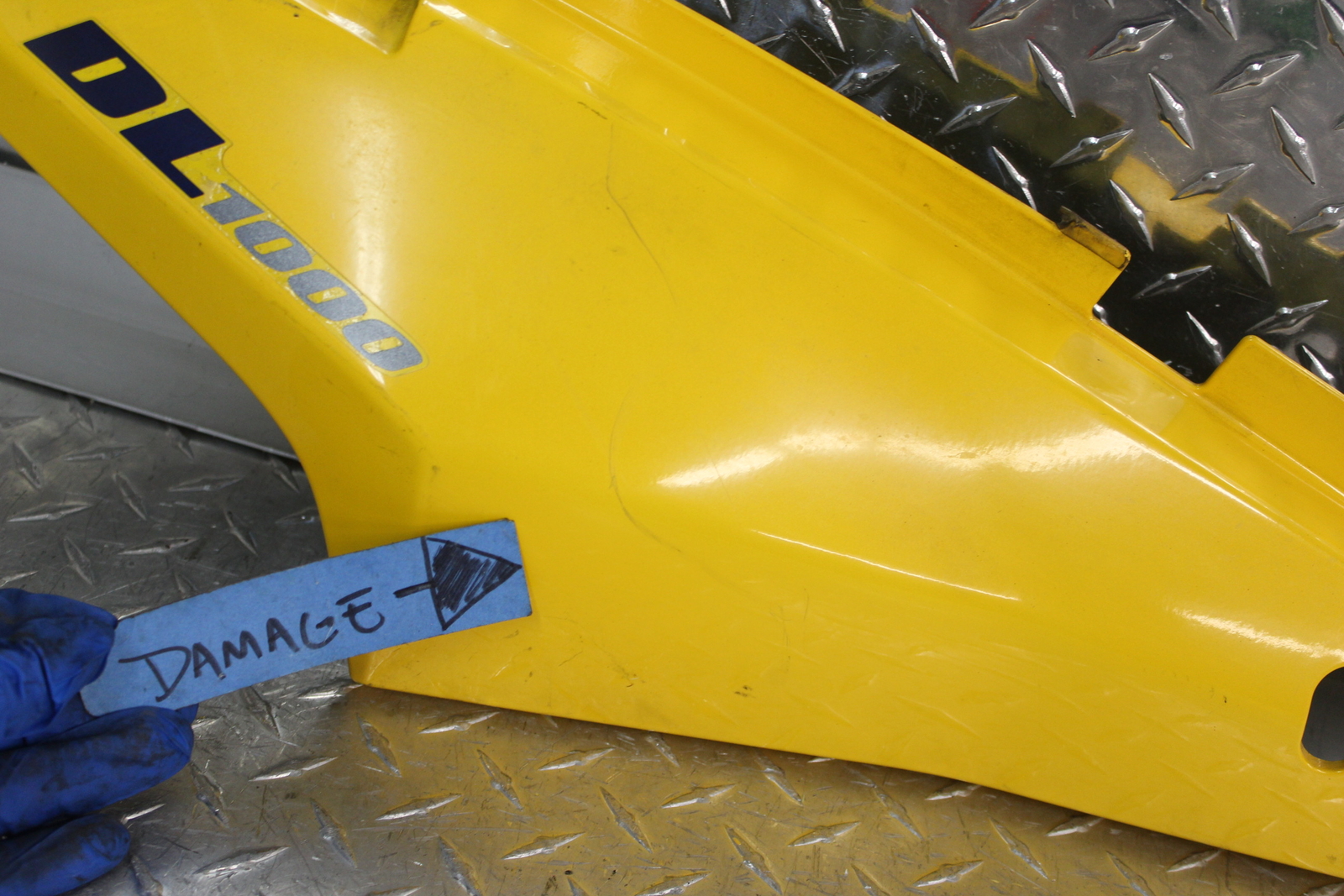 2005 SUZUKI VSTROM 1000 DL1000 RIGHT REAR BACK TAIL FAIRING COWL SHROUD ...