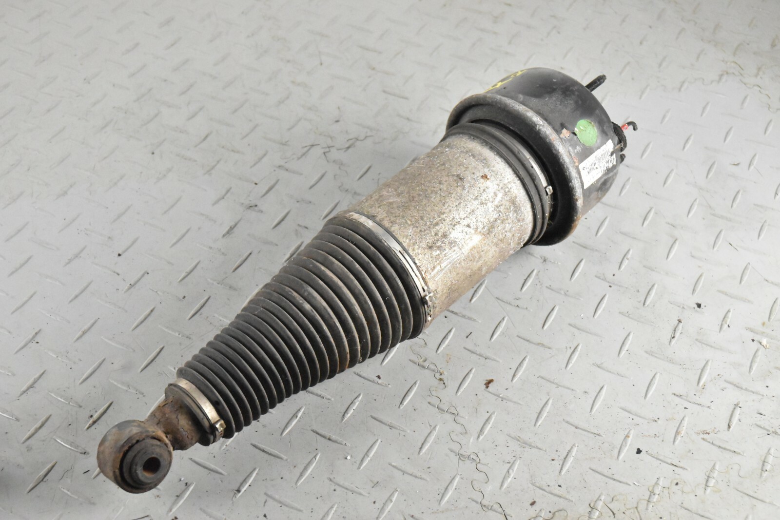 JAGUAR X350 REAR SUSPENSION LEG SHOCK DAMPER ADAPTIVE AIR SUSPENSION ...