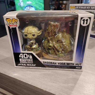 Funko Pop! - Town - Star Wars - Dagobah Yoda with Hut # 11 - Empire ...