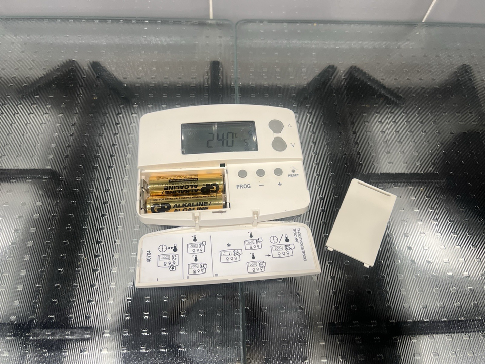 Danfoss TP4000/TP5000SI/TP5000/TP5001+RF Programmable Thermostat ...