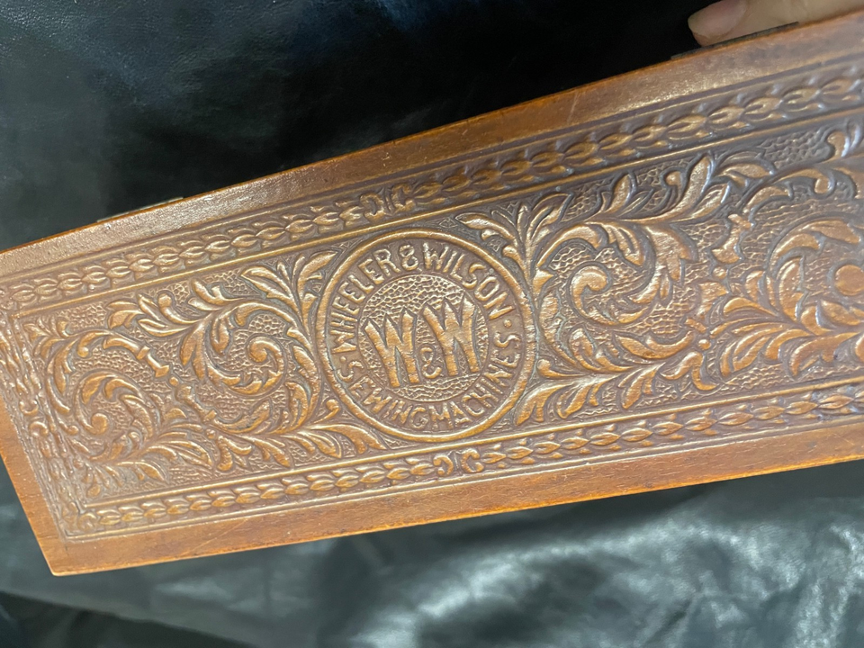 Antique Wooden Wheeler and Wilson machine part Box c 1870- beautifully ...