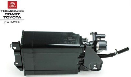 NEW OEM TOYOTA 4RUNNER FJ CRUISER & LEXUS GX470 VAPOR CHARCOAL CANISTER ...