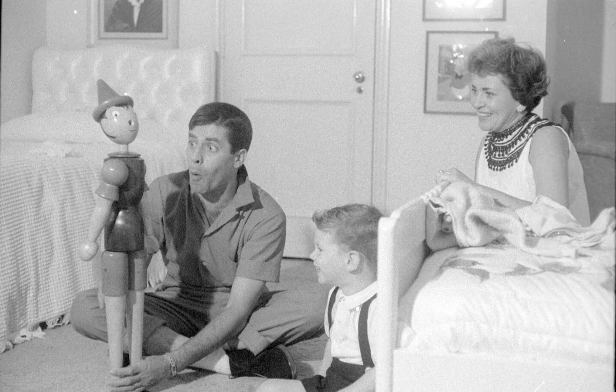 Jerry Lewis And Family