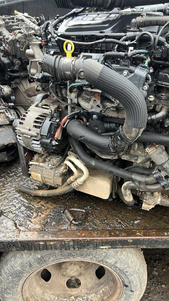 2017-2019 Renault traffic Vauxhall vivaro 1.6 r9m 452 complete engine ...