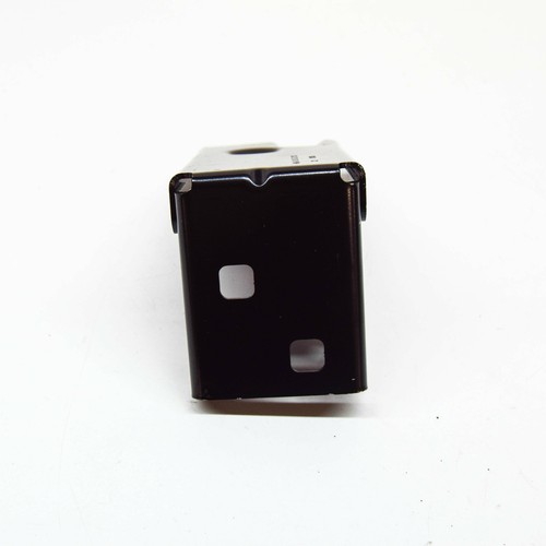 NEW OEM MB C W205 FRONT LEFT UPPER TIE BAR ANGLE BRACKET A2056262700 ...