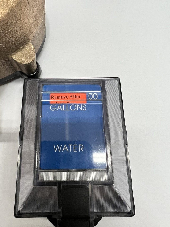 Badger 5/8x3/4 M25 Meter With Pulse Register And Remote+ Couplings 7.5 ...