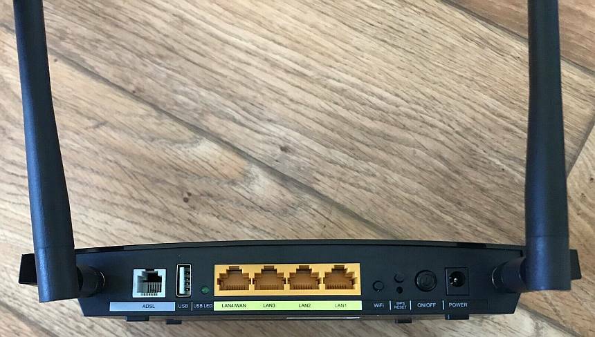 TP-LINK TD-W8970 V3.0 Wireless N 300Mbps LAN Gigabit Router USB & ADSL2 ...