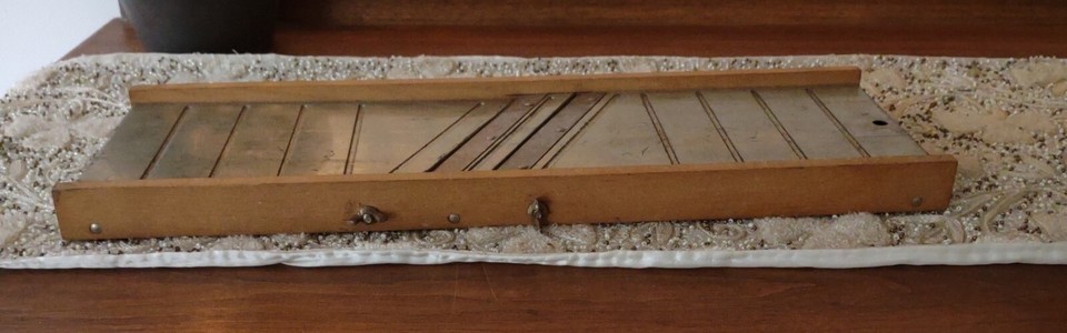 ANTIQUE VINTAGE MANDOLIN WOODEN CABBAGE SLAW CUTTING BOARD,HANGS ...