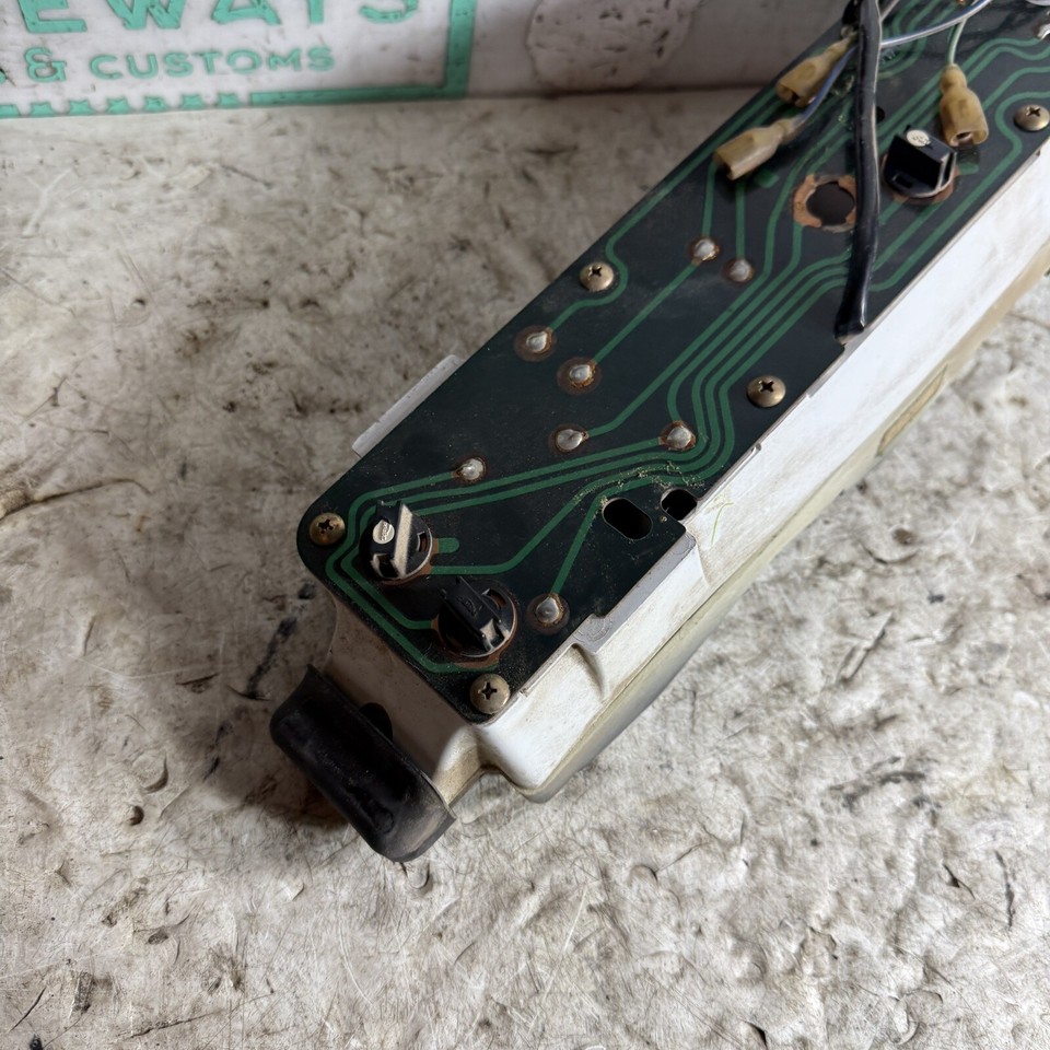 82-83 Datsun 280zx Turbo Center Gauge Cluster Volt Oil Pressure Boost ...