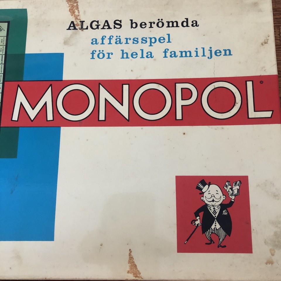 Five Vintage Board Games Monoply, Parcheesi, Battleship, Monopol ...