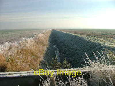 Photo 6x4 Un-named drain - about as exciting as this square gets ...