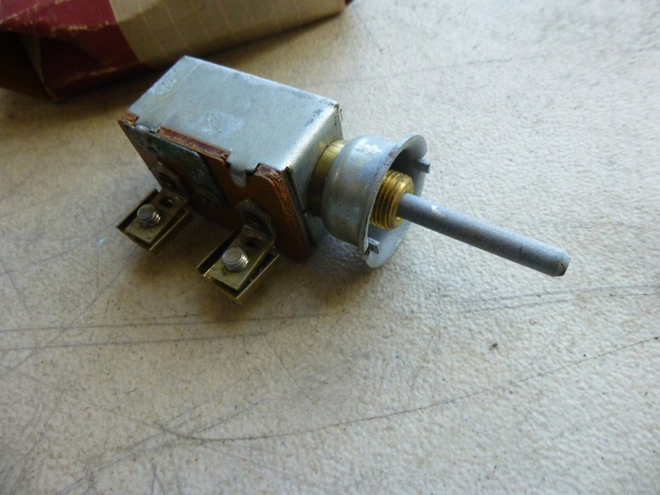 B5A-15668-C NOS Ford Power Top Switch 1955 Convertible Fairlane ...