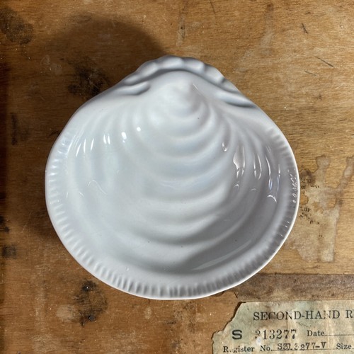 Pottery Barn Outlet Seashore White Clam Shell Individual Dip Dish 4" | eBay