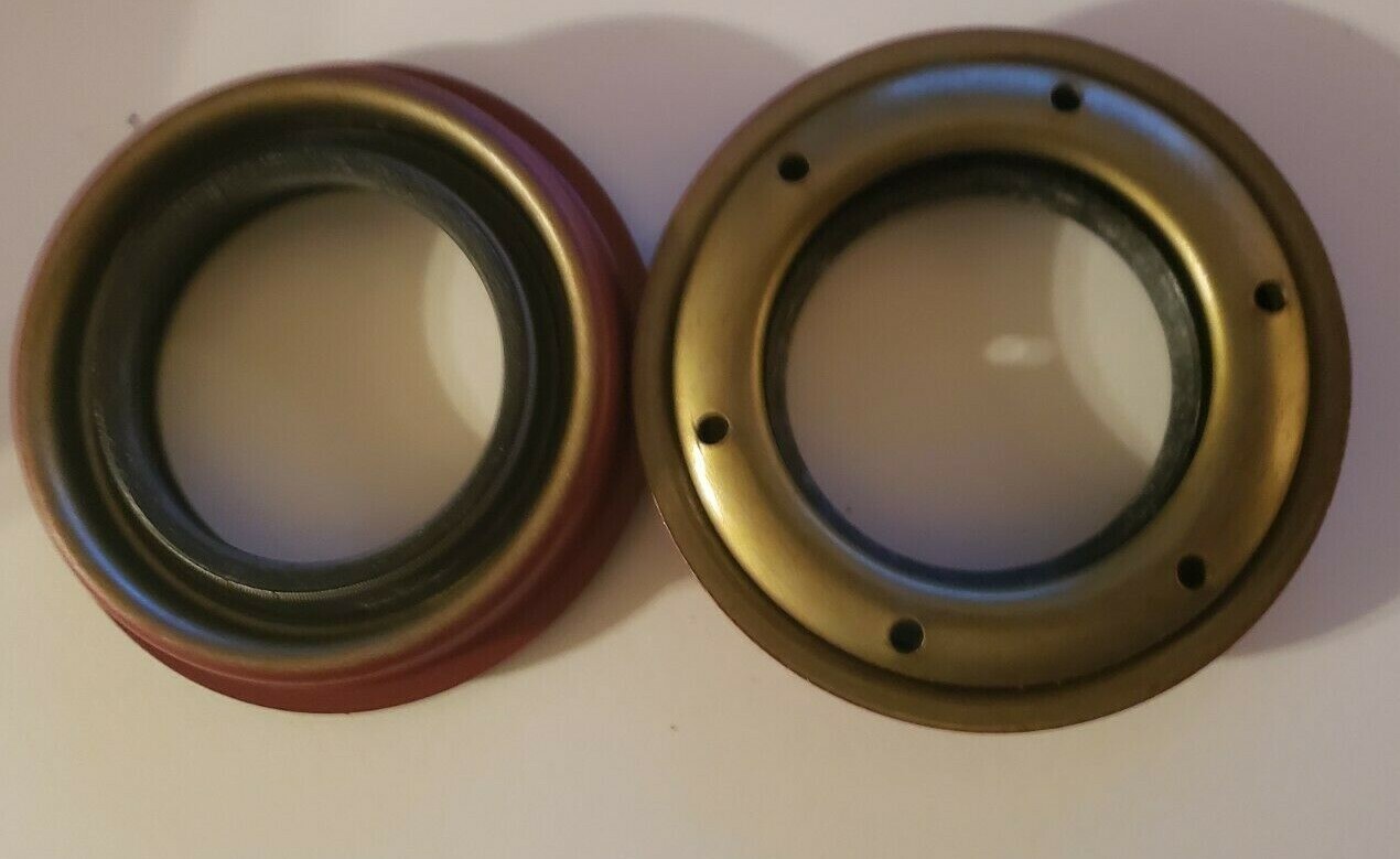 (2 PACK )Seal, CD4E Axle (2WD Both Axles) (AWD Conv Hsg Side Only ...
