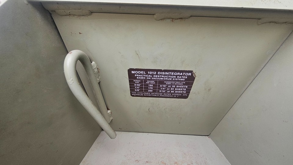 SEM SECURITY DISINTEGRATOR MODEL 1012 PAPER SHREDDER | eBay