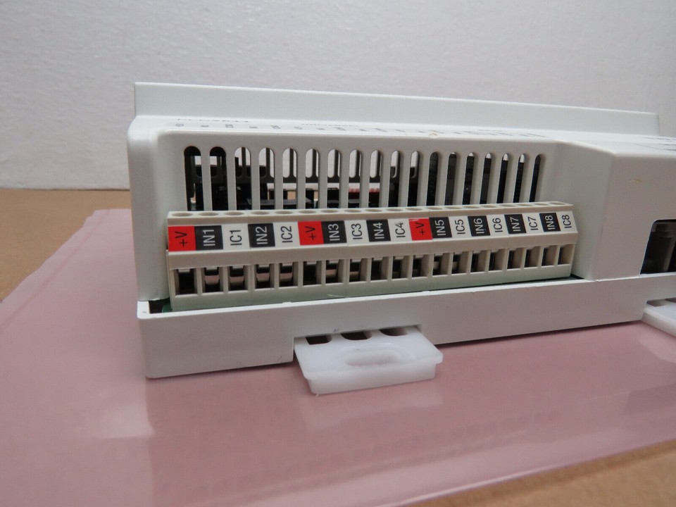 Johnson Controls FX-PCG2611-0G FX-PCG Controller Rev. V with 1 Year ...