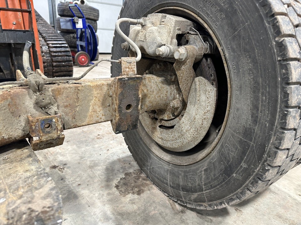 Complete Rear End Axle Differential Assembly 4.88 OEM 2010 Ford F550 ...