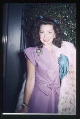 Anne Rutherford Candid 1940's Glamour Pompadour Hair Original 35mm ...