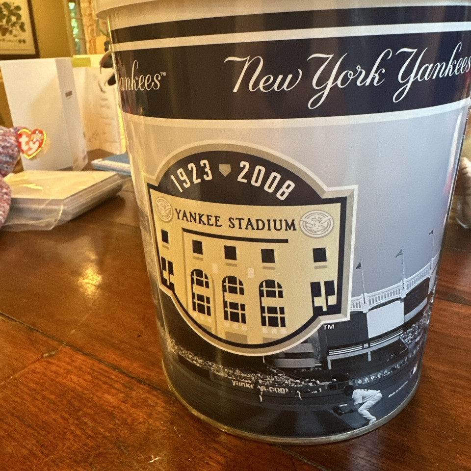 2008 New York Yankees Stadium Last Home Game Popcorn bucket | eBay