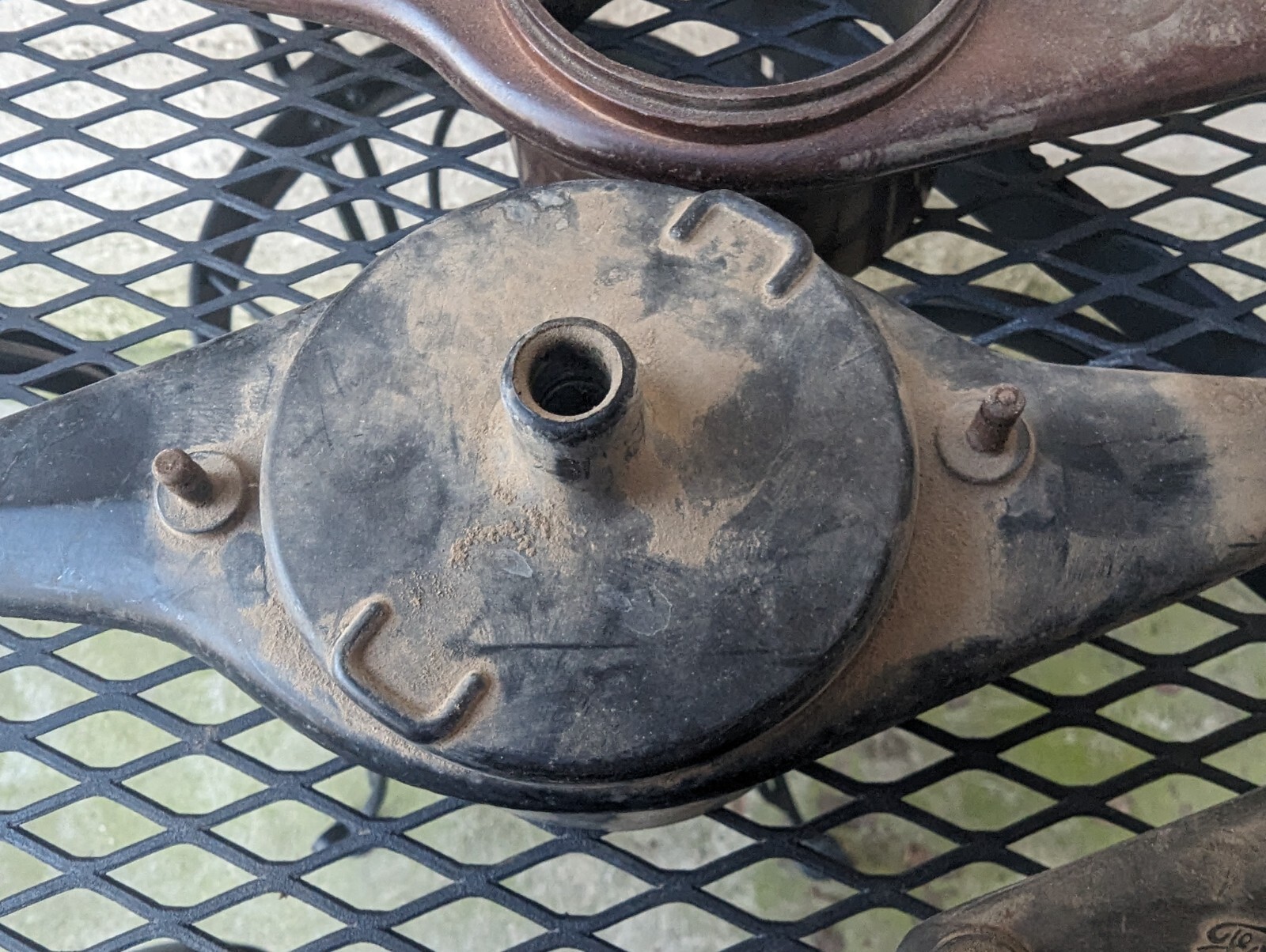 Lot Of Five 5 Vintage 1928-31 Model A Ford Distributor Cap Body ...