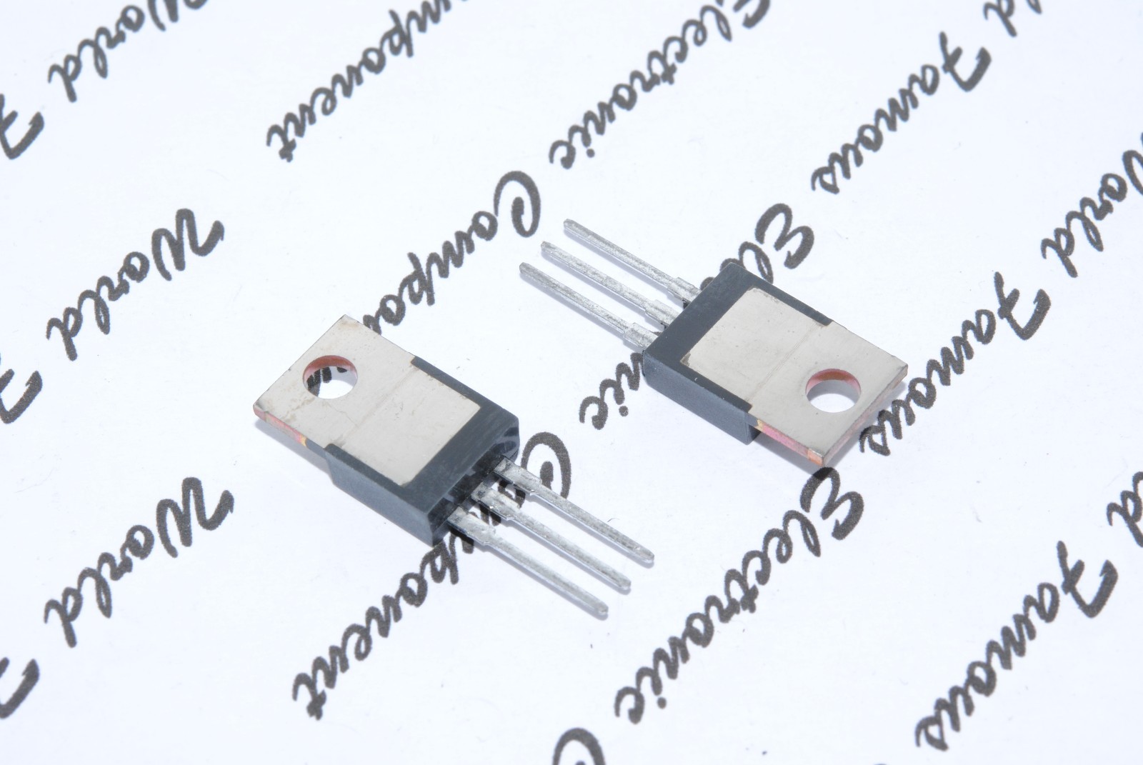 1pc MOTOROLA 2N6488 NPN Transistor TO-220 15A 80V 75W Genuine | eBay