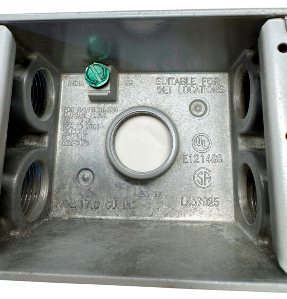 1-Gang Aluminum Outlet Box, E121488, LR57925, 5 Outlet Holes (3/4") | eBay