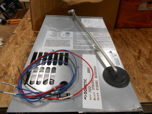 Dometic Model DFSD20121 Item 39252 RV Motorhome Furnace 18000 BTU for ...