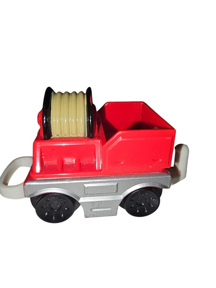 Fisher Price GeoTrax 2003 Red Water Hose Train Car USED READ Fire Truck ...