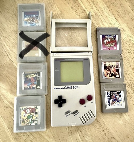 Nintendo Game Boy Handheld Video Gaming System With 6 games 1989 ...