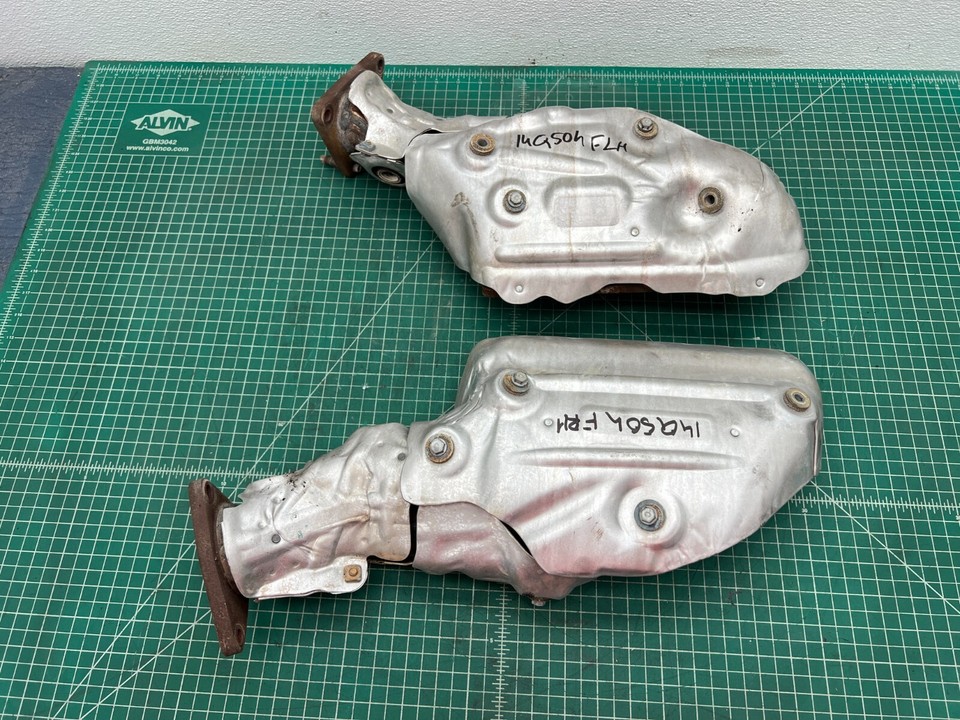 14-18 INFINITI Q50 HYBRID EXHAUST MANIFOLD W/ HEAT SHIELD COVER PAIR ...