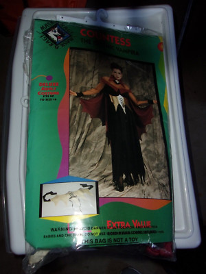 HALLOWEEN COSTUME DELUXE COUNTESS GOTHIC VAMPIRA SIZE 16 GOLD CORSET | eBay