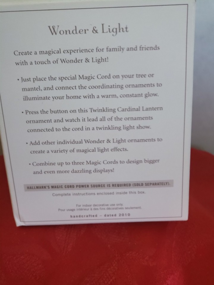 1056. NEW HALLMARK ORNAMENT WONDER & LIGHT "TWINKLING CARDINAL LANTERN ...