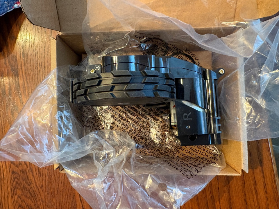 Right and Left Wheel Module for Roomba Combo® j7+ & j9+ | eBay