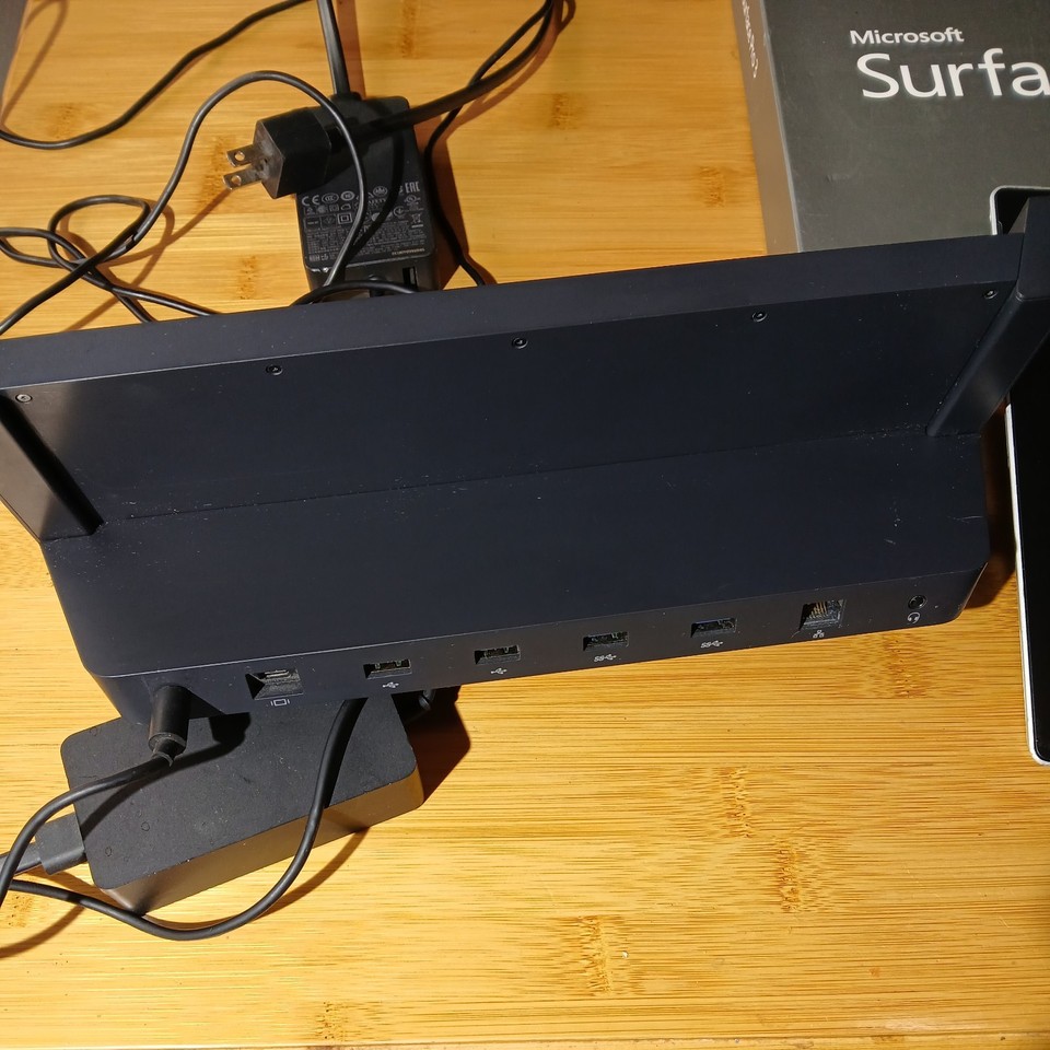 Microsoft Surface Pro 3 Windows 10 Tablet, Dock And Keypad, (256 GB 8 ...