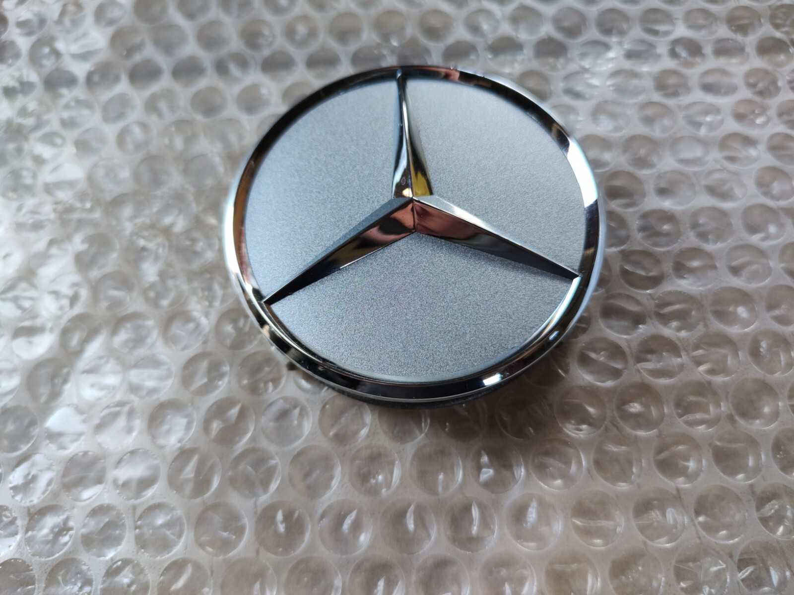 1xMercedes Benz OEM Wheel Center Caps Emblem 75mm A2204000125 Original ...
