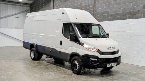 Iveco Daily Panel Van HGV (2019 - ) 3.0D HPI 18V 70C 4100 Panel Van 5dr ...
