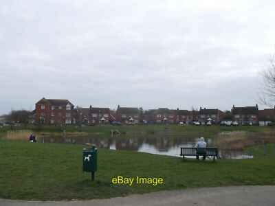 Photo 12x8 Great Easthall pond Sittingbourne This large pond is also ...