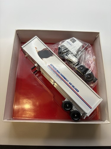 WINROSS 1/64 USPS EXPRESS MAIL TRACTOR TRAILER - NIB! | eBay