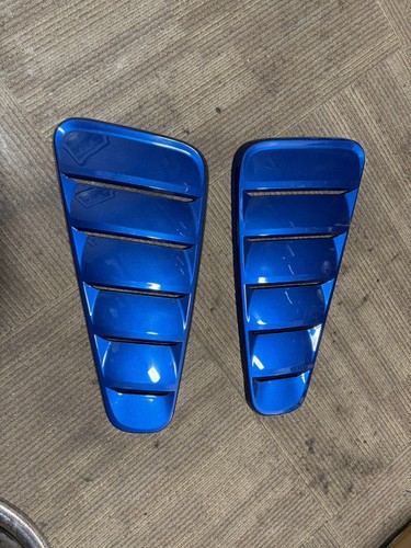 05 09 Ford Mustang Shelby GT Side Quarter Window Louver Painted G9 ...